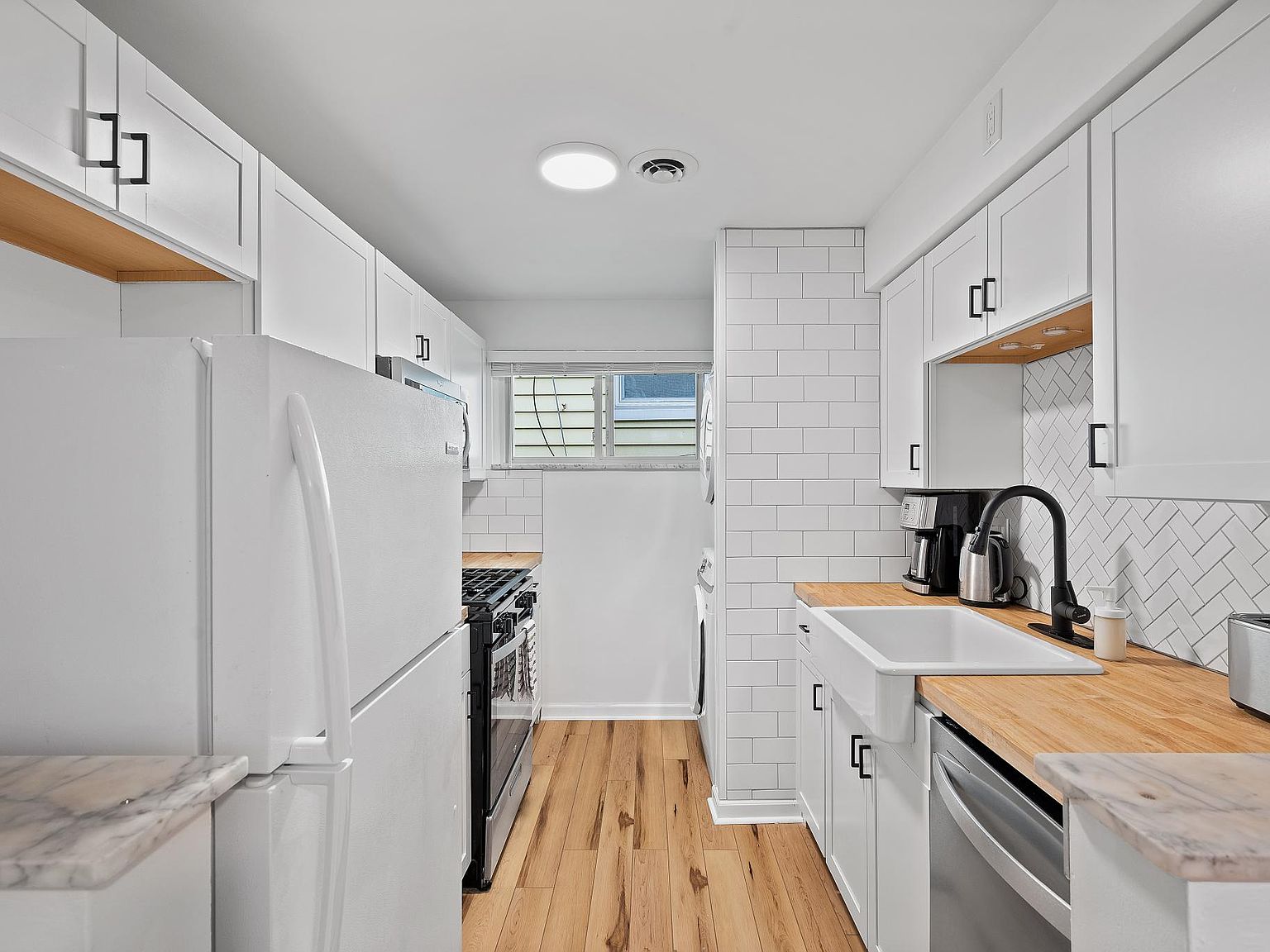 1426 Evergreen Ave FLOOR 2, Pittsburgh, PA 15209 | Zillow