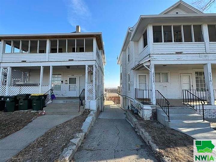 2512-2516 Douglas St, Sioux City, IA 51104 | Zillow