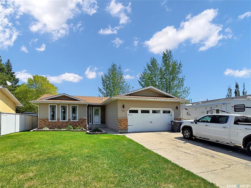 915 5th AVENUE, Rosthern, SK S0K 3R0 | MLS #SK007348 | Zillow
