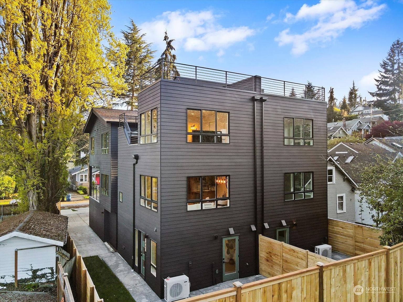 346 NE 55th Street #C, Seattle, WA 98105 | Zillow