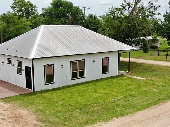 402 E Cherry, Gause, TX 77857 | MLS #7960442 | Zillow