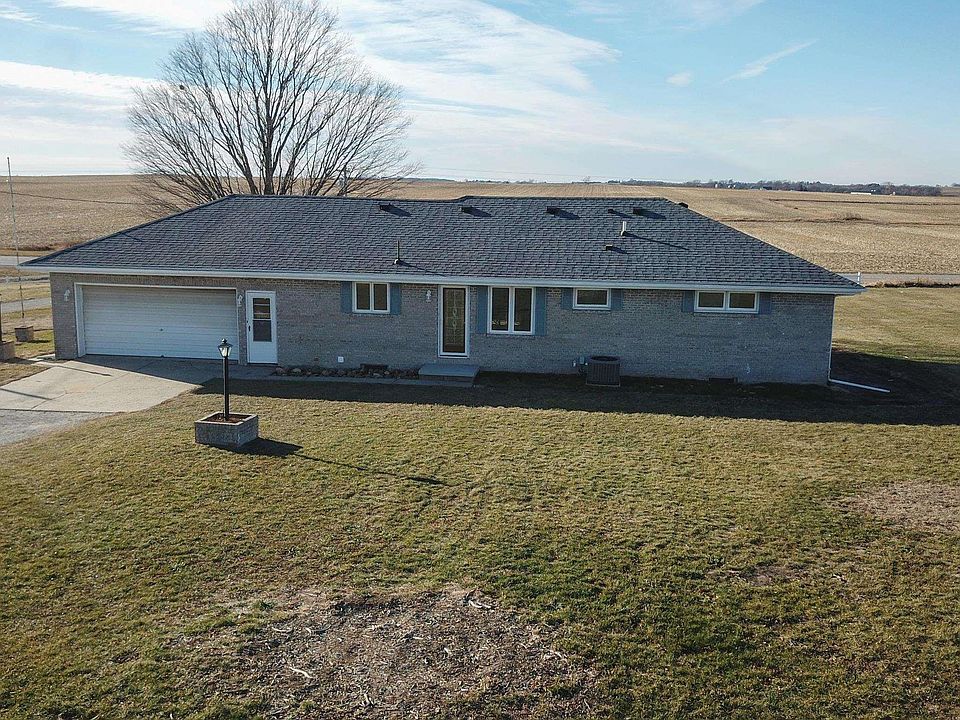 3080 Jamestown Ave, Rowley, IA 52329 | Zillow