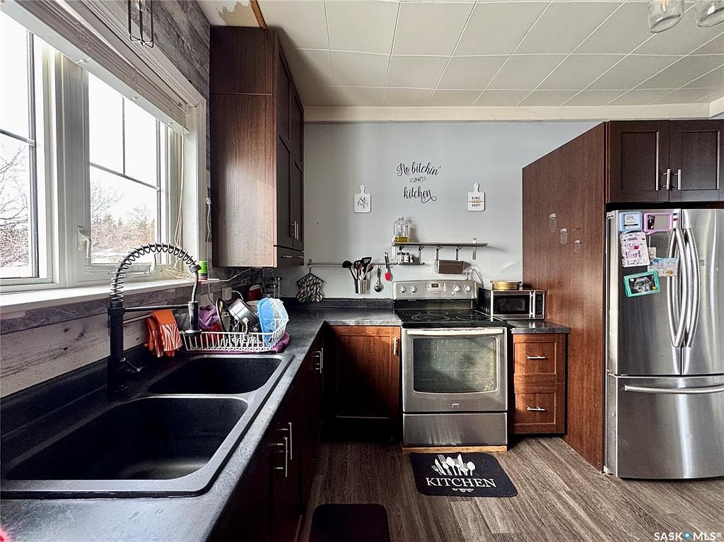 Peaceful & Affordable c.1904 Three-Bedroom Saskatchewan Home with ...