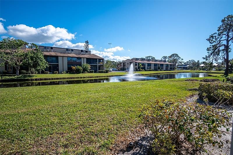2 Quails Run Blvd UNIT 3, Englewood, FL 34223 | Zillow