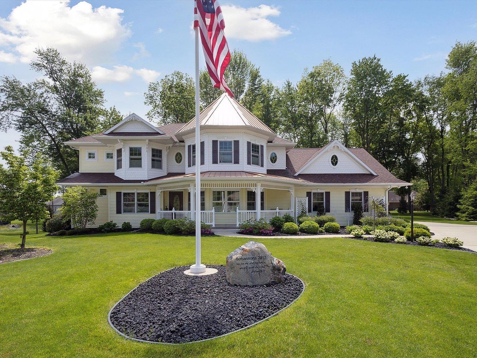 51614 Copper Forest Ln, Granger, IN 46530 | Zillow