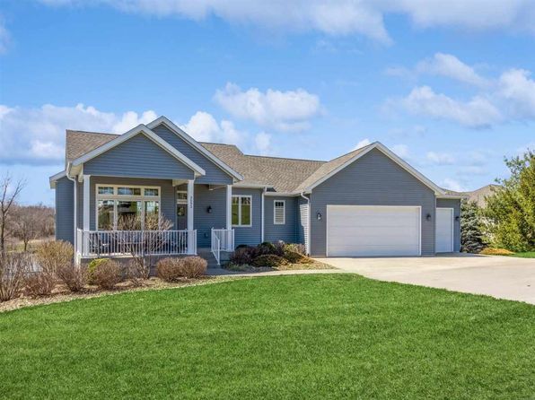Riverside IA Real Estate - Riverside IA Homes For Sale | Zillow