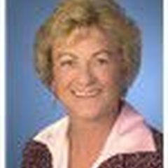 Debbie Lowman - Real Estate Agent in Glen Burnie, MD - Reviews | Zillow