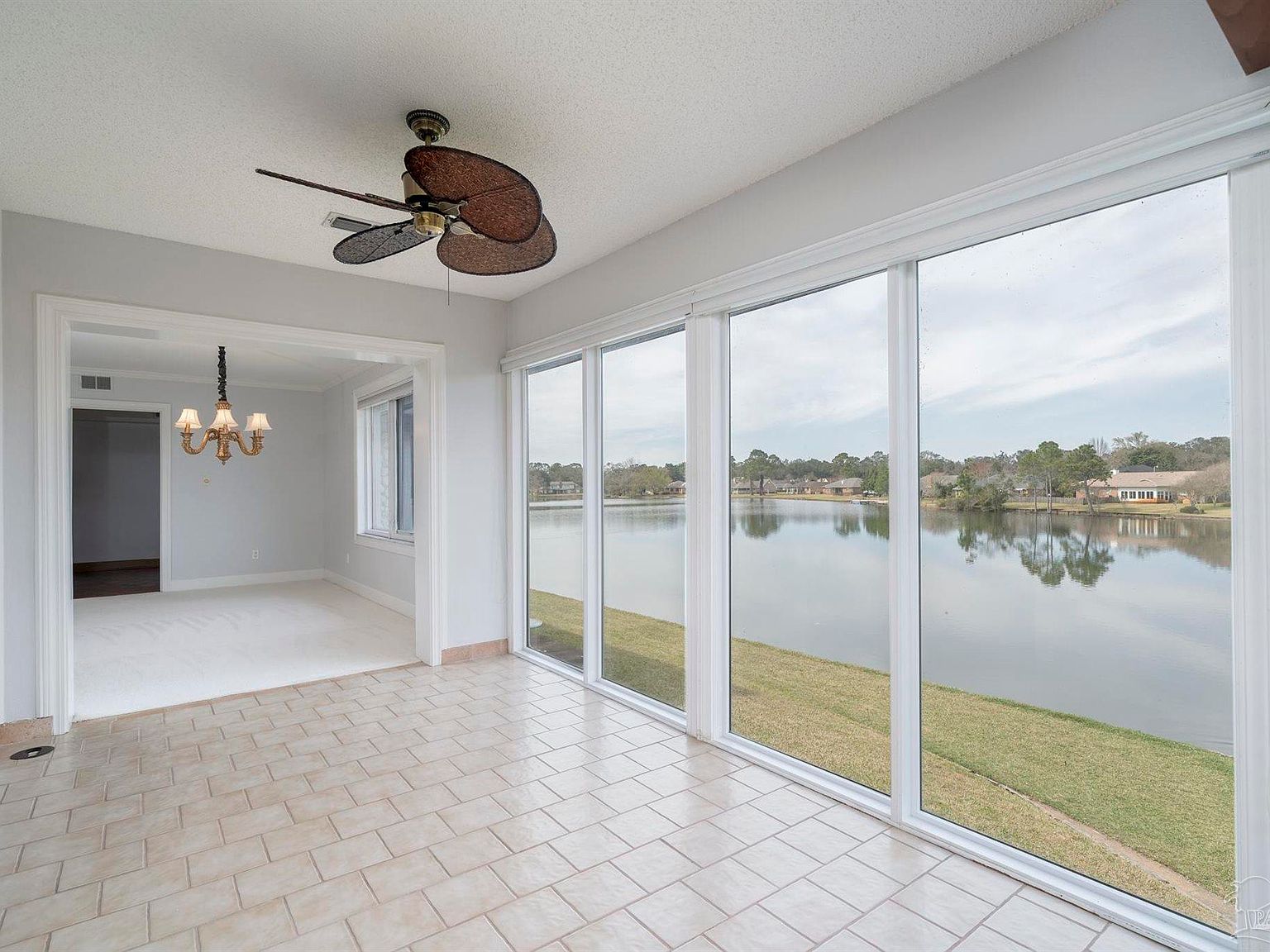 333 S 61st Ave APT 10, Pensacola, FL 32506 | MLS #629104 | Zillow