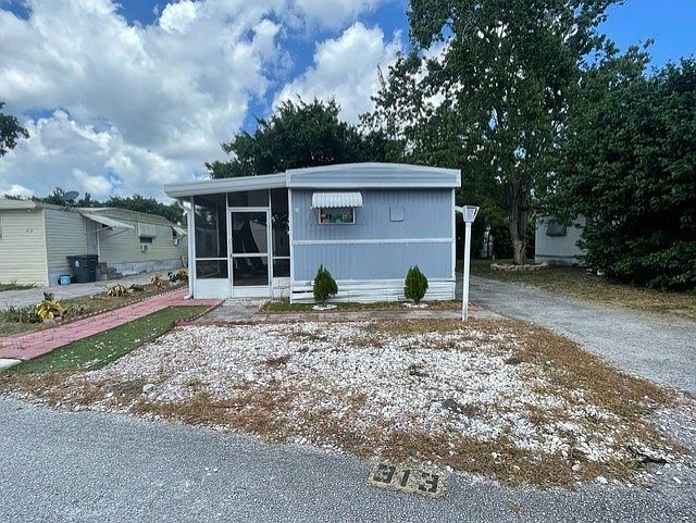 3427 W San Salvador St, Lake Worth, FL 33462 | Zillow
