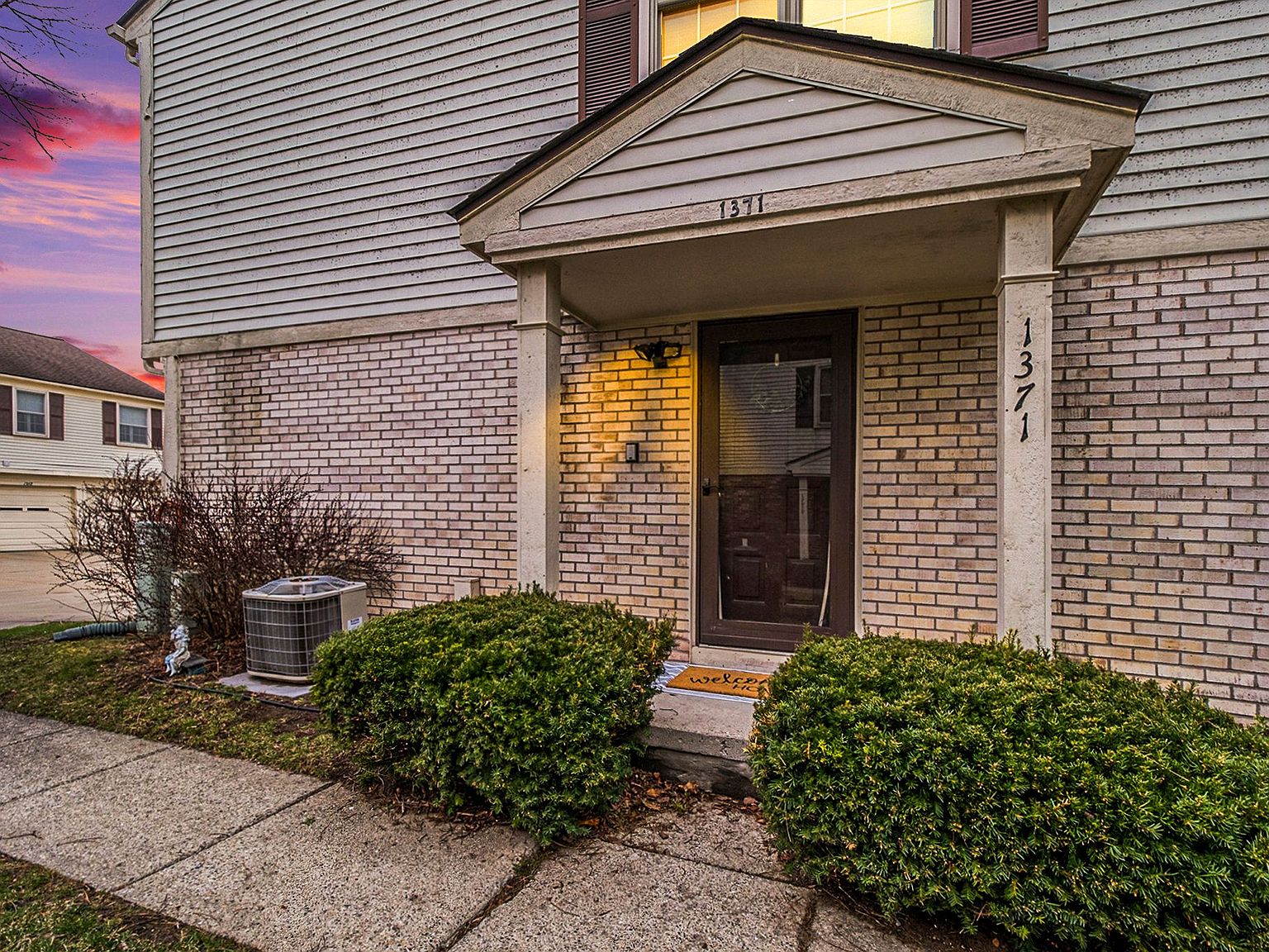 1371 Lake Ridge Ct #76, Waterford, MI 48327 | Zillow