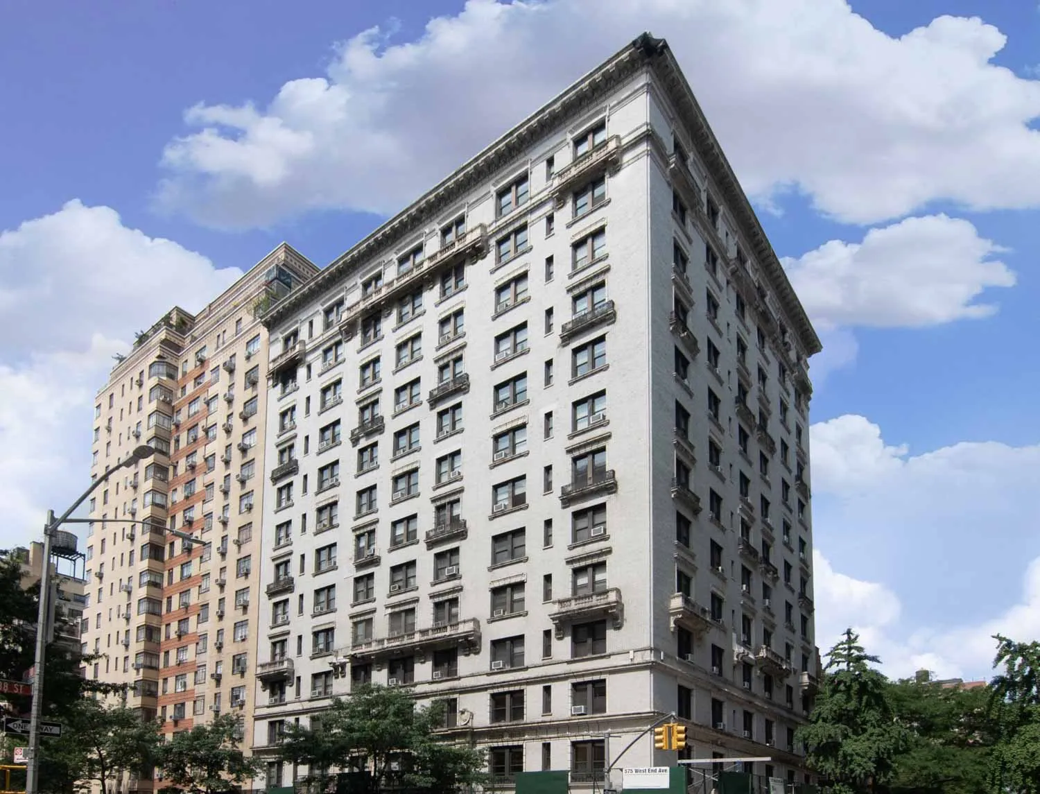 575 West End Avenue #1B in Upper West Side, Manhattan | StreetEasy
