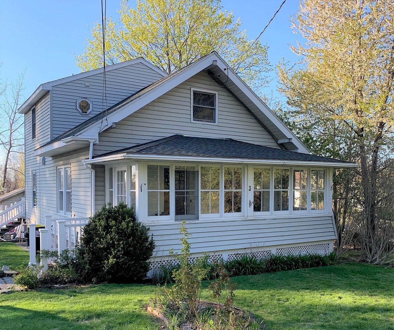 3 ELLIOT Avenue, East Greenbush, NY 12061 | Zillow