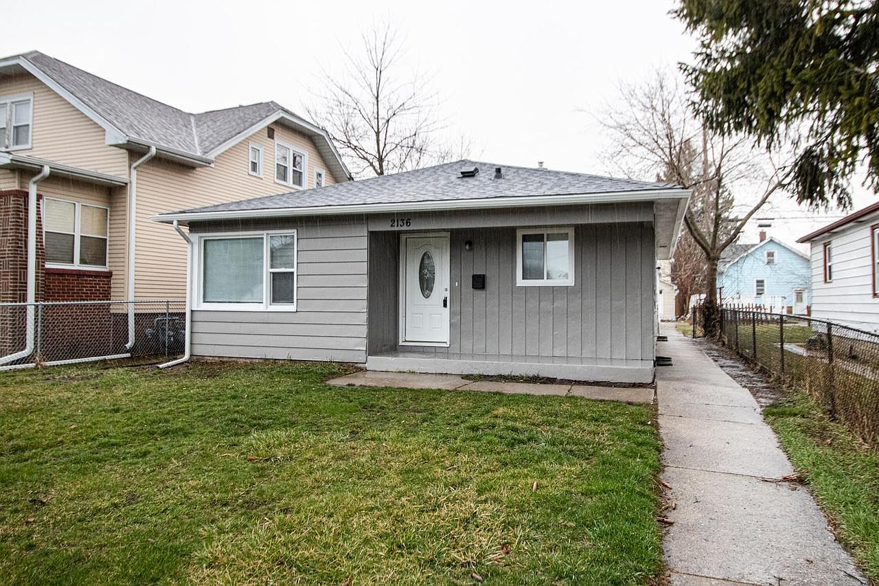 2136 Howe STREET, Racine, WI 53403 | Zillow