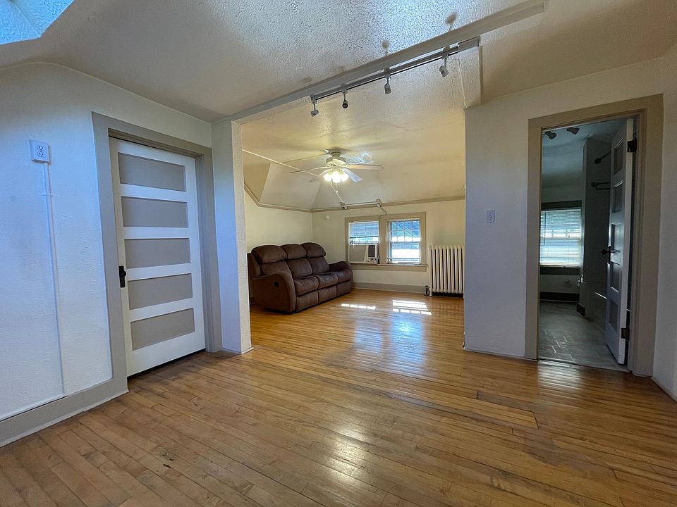 7002 W Wisconsin Ave #3, Milwaukee, WI 53213 | Zillow
