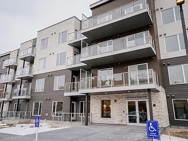 660 Shawnee Ter SW Calgary AB | Zillow