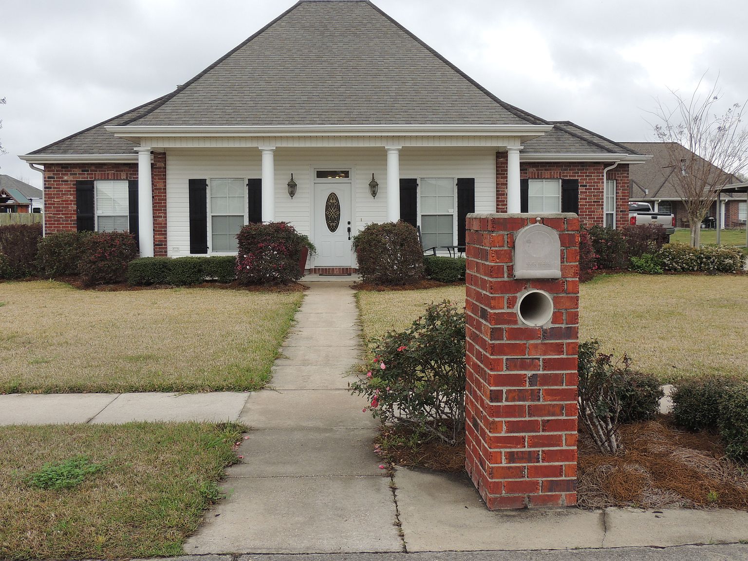 218 Lake Penchant Ct, Houma, LA 70360 | Zillow