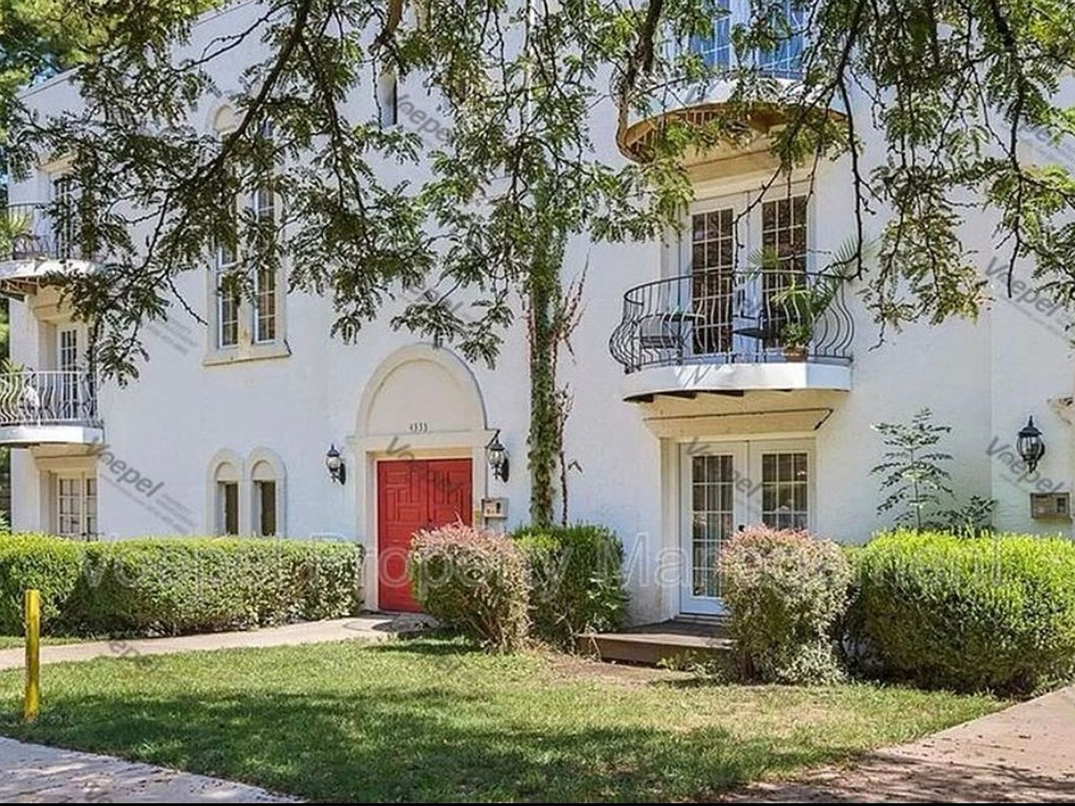 4333 Oak St APT 18, Kansas City, MO 64111 | Zillow