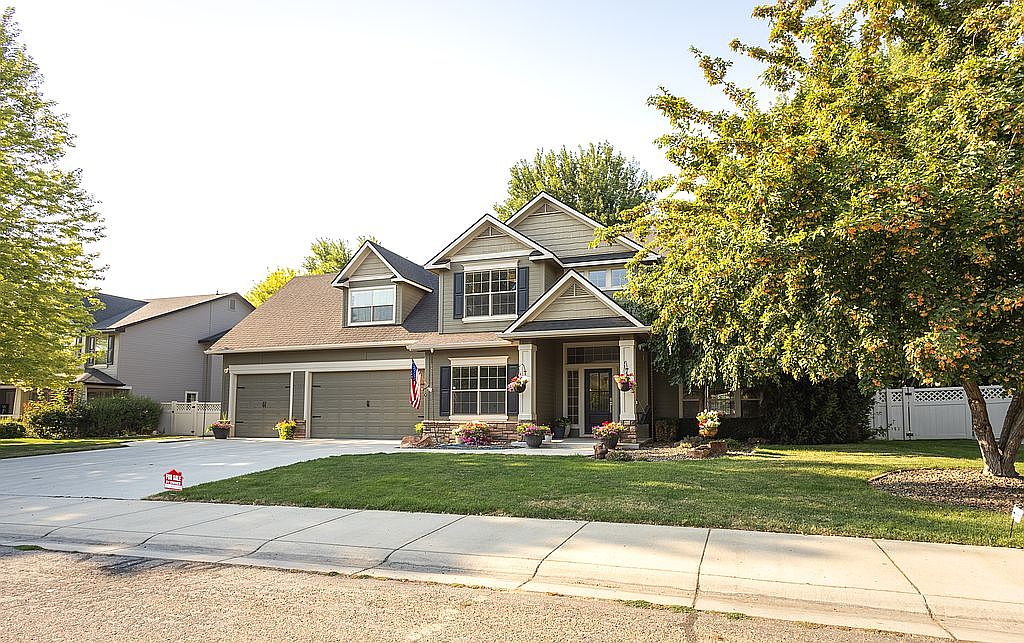 2554 W Bellagio Dr, Meridian, ID 83642 | Zillow