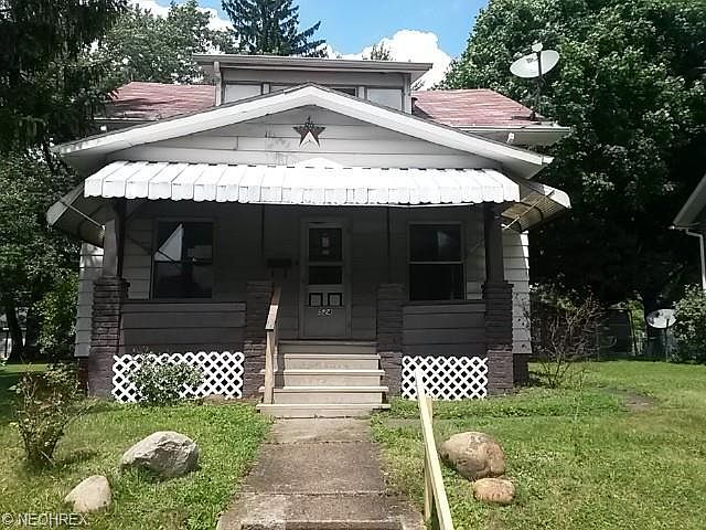 524 W Oregon Ave, Sebring, OH 44672 | Zillow