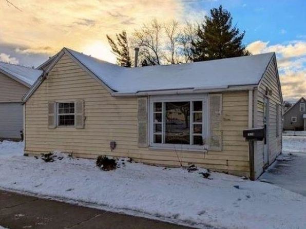 Combined Locks Real Estate - Combined Locks WI Homes For Sale | Zillow