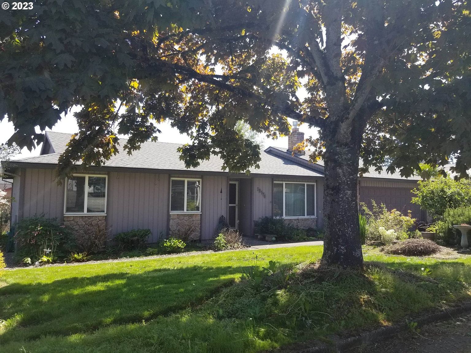 12174 SE Sunnycreek Ln, Clackamas, OR 97015 | Zillow