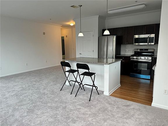 850 E Main St APT 315, Stamford, CT 06902 | MLS #170615377 | Zillow 850 E Main St APT 315, Stamford, CT 06902 | MLS #170615377 | Zillow