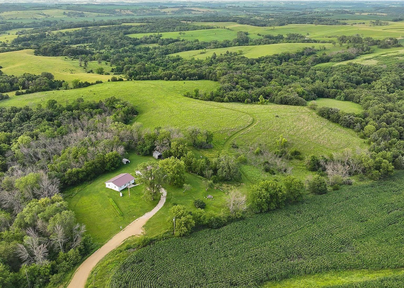 3052 Rose Ave, Menlo, IA 50164 | MLS #6329629 | Zillow