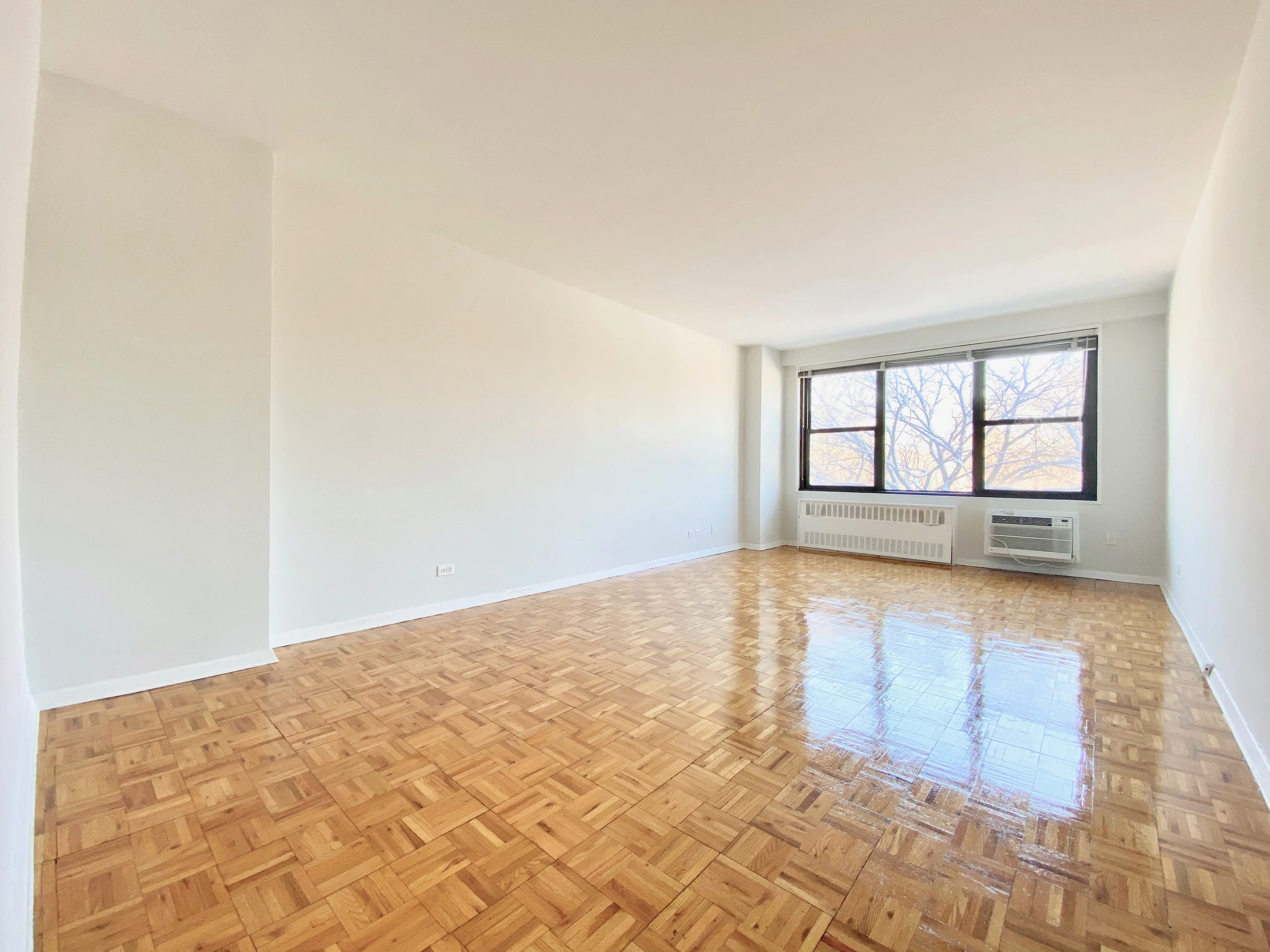 160 Parkside Avenue #6N in Prospect Park South, Brooklyn | StreetEasy
