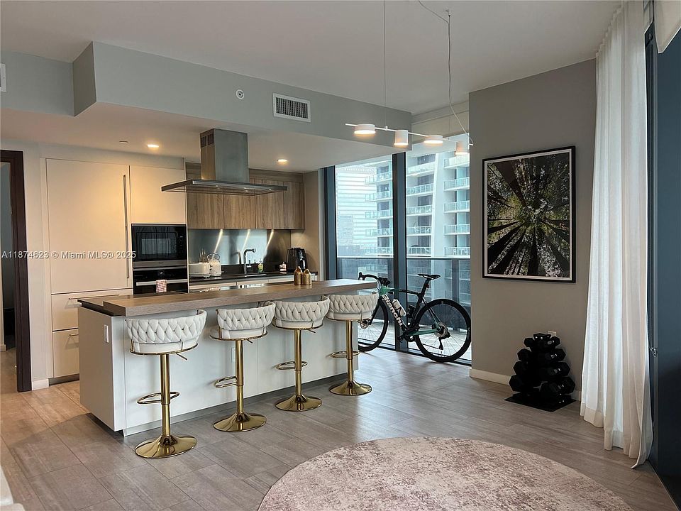 1000 Brickell Plz Miami FL | Zillow