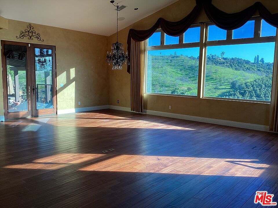 3281 Reche Rd, Fallbrook, CA 92028 | MLS #23-257983 | Zillow