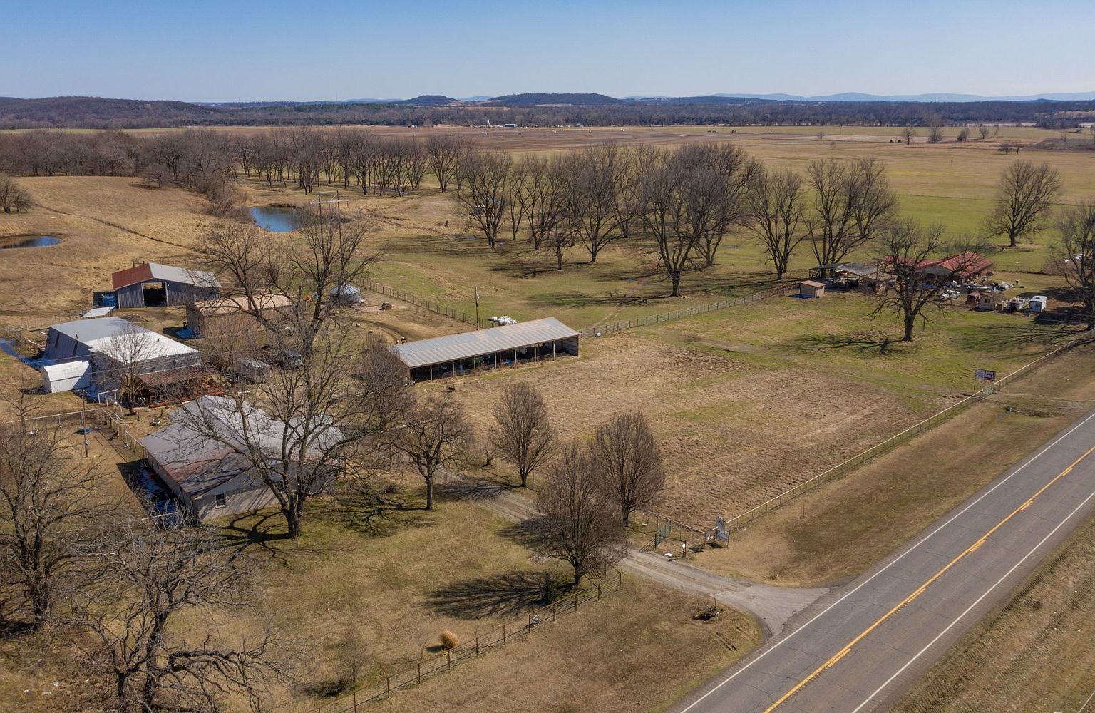 32574 S Highway 2, Porum, OK 74455 | Zillow