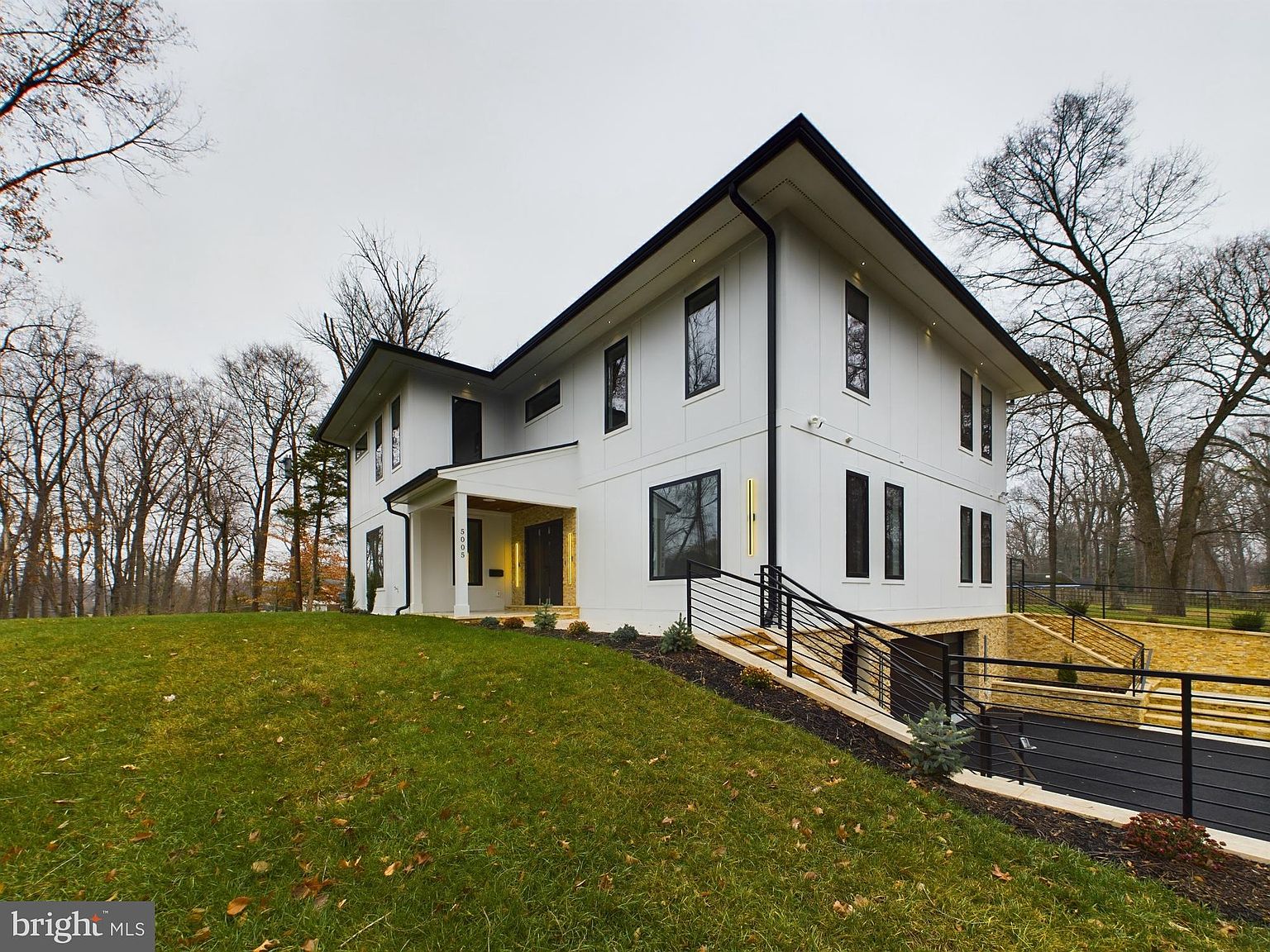 5005 Ravensworth Rd, Annandale, VA 22003 | MLS #VAFX2207636 | Zillow