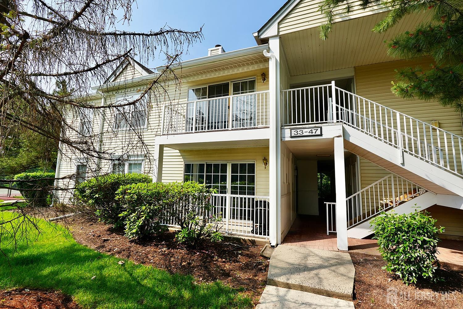 33 Rachel Ct, Franklin Park, NJ 08823 | Zillow