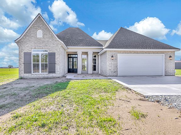 Avery French Plan, Manuel Builders - Baton Rouge Design Center, Baton ...