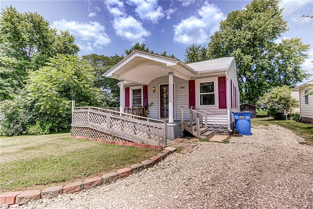 7980 W 4th St, Harristown, IL 62537 | Zillow