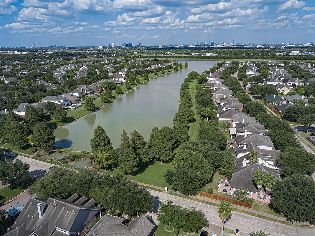 12203 Shadow Cove Dr, Houston, TX 77082 | Zillow