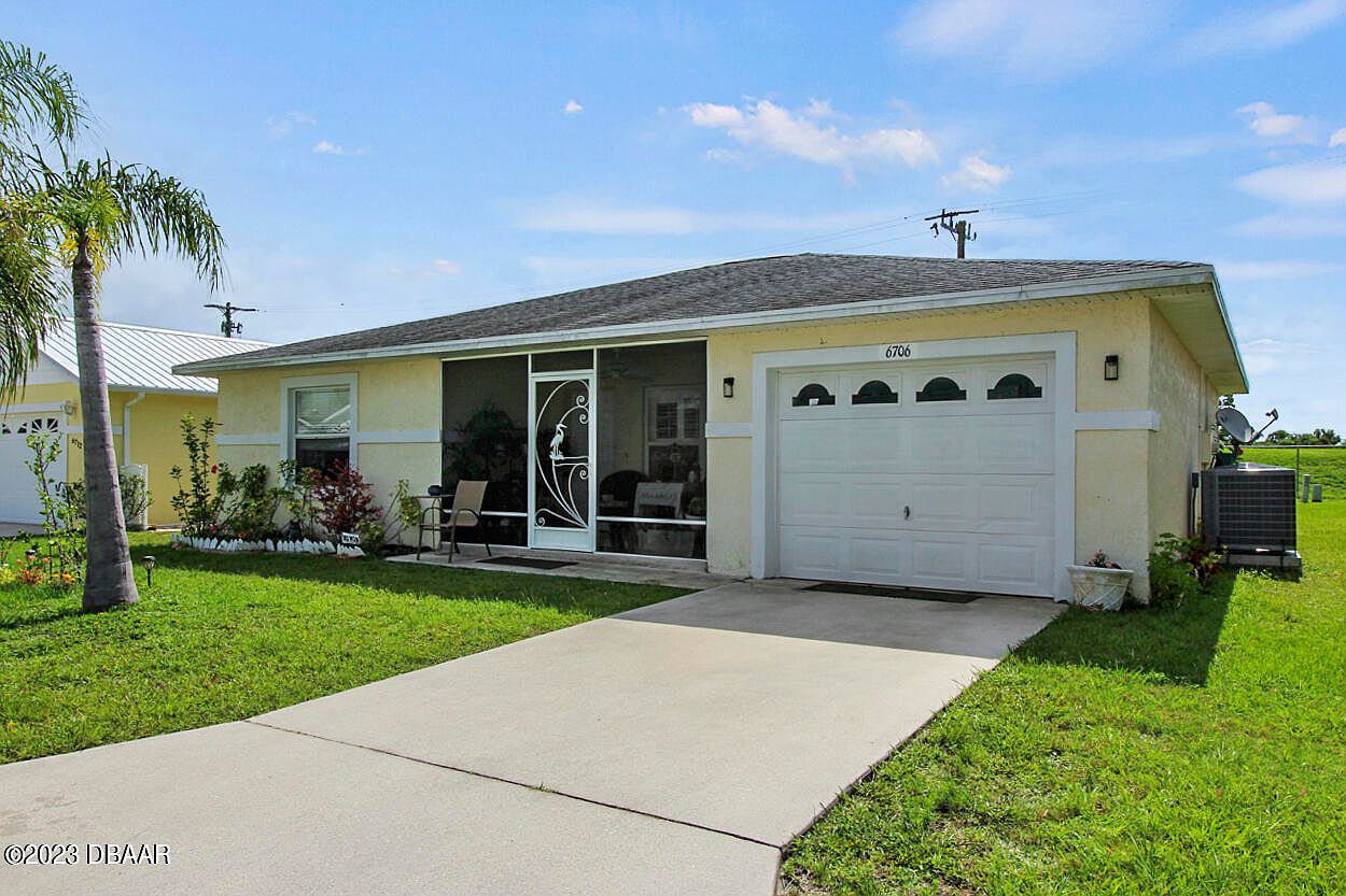 6706 Alemendra, Fort Pierce, FL 34951 | MLS #1110136 | Zillow