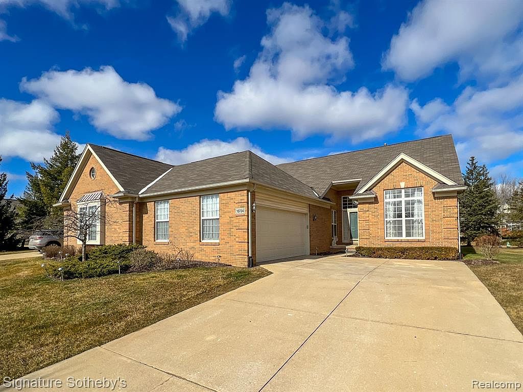 16734 Carriage Way #72, Northville, MI 48168 | Zillow