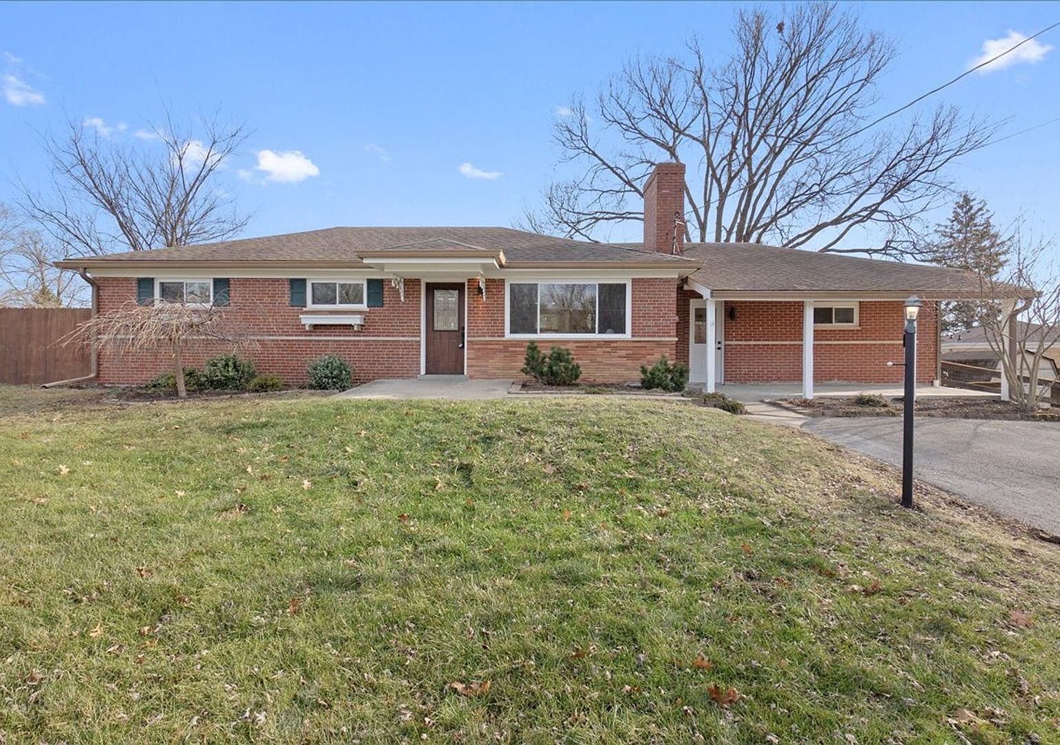 4344 Overton Ln, Cincinnati, OH 45248 | Zillow
