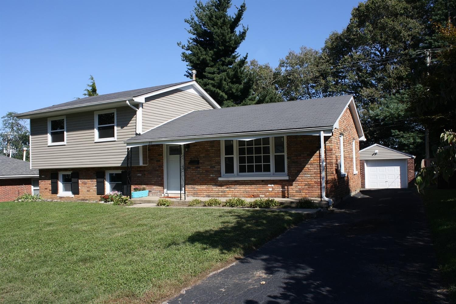 217 Aberdeen Dr, Lexington, KY 40517 | Zillow