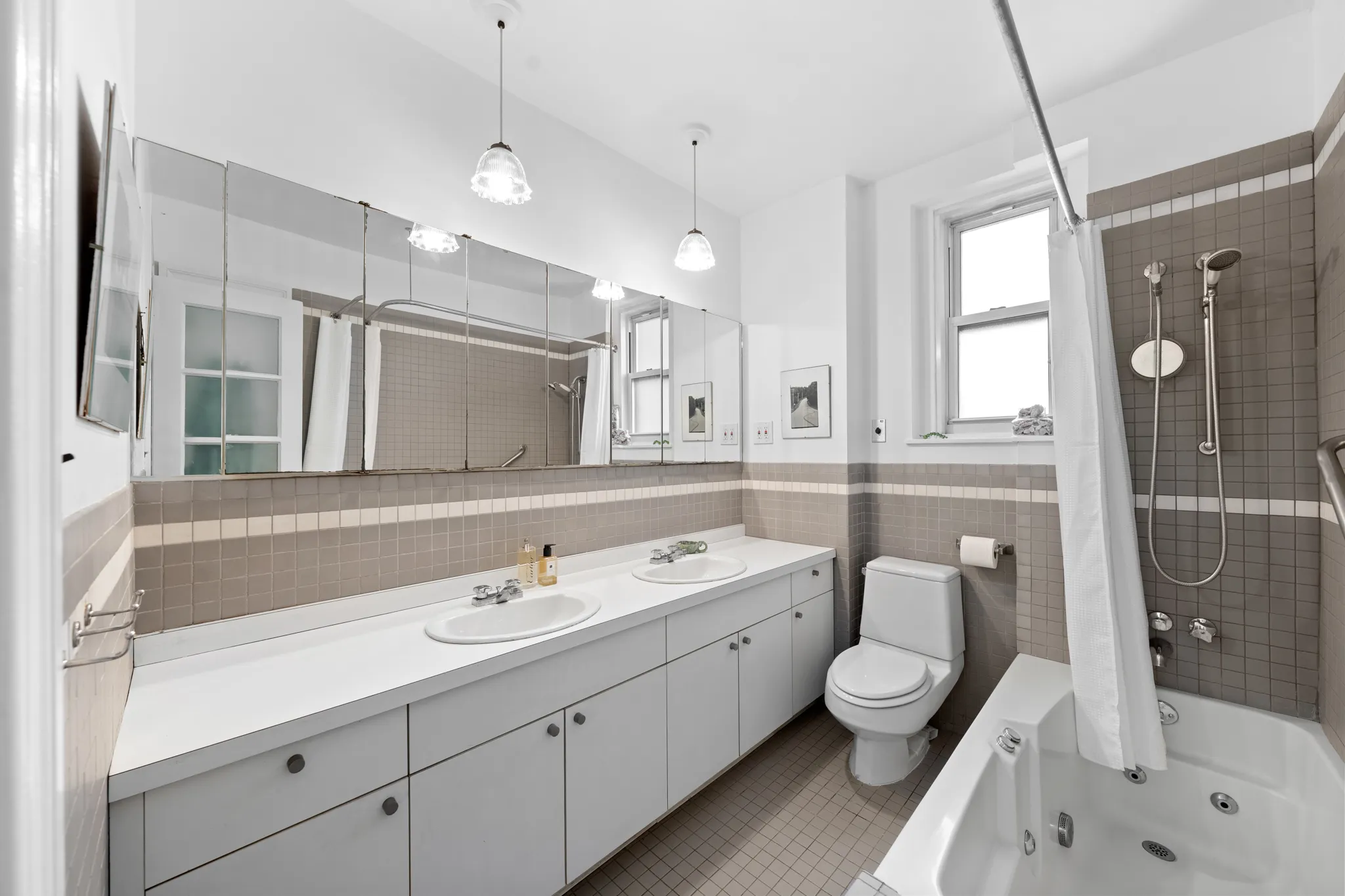 51 East 90th Street #6A in Carnegie Hill, Manhattan | StreetEasy