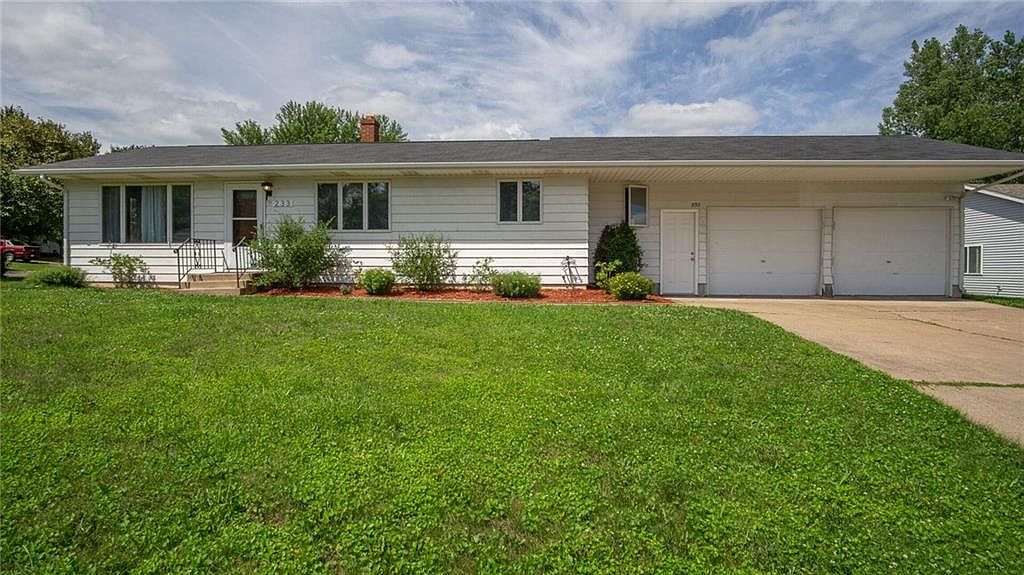 233 S Main St, Cadott, WI 54727 | Zillow