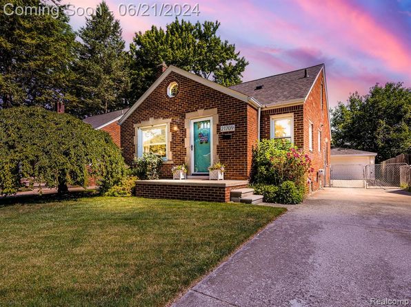 Saint Clair Shores MI Real Estate - Saint Clair Shores MI Homes For ...