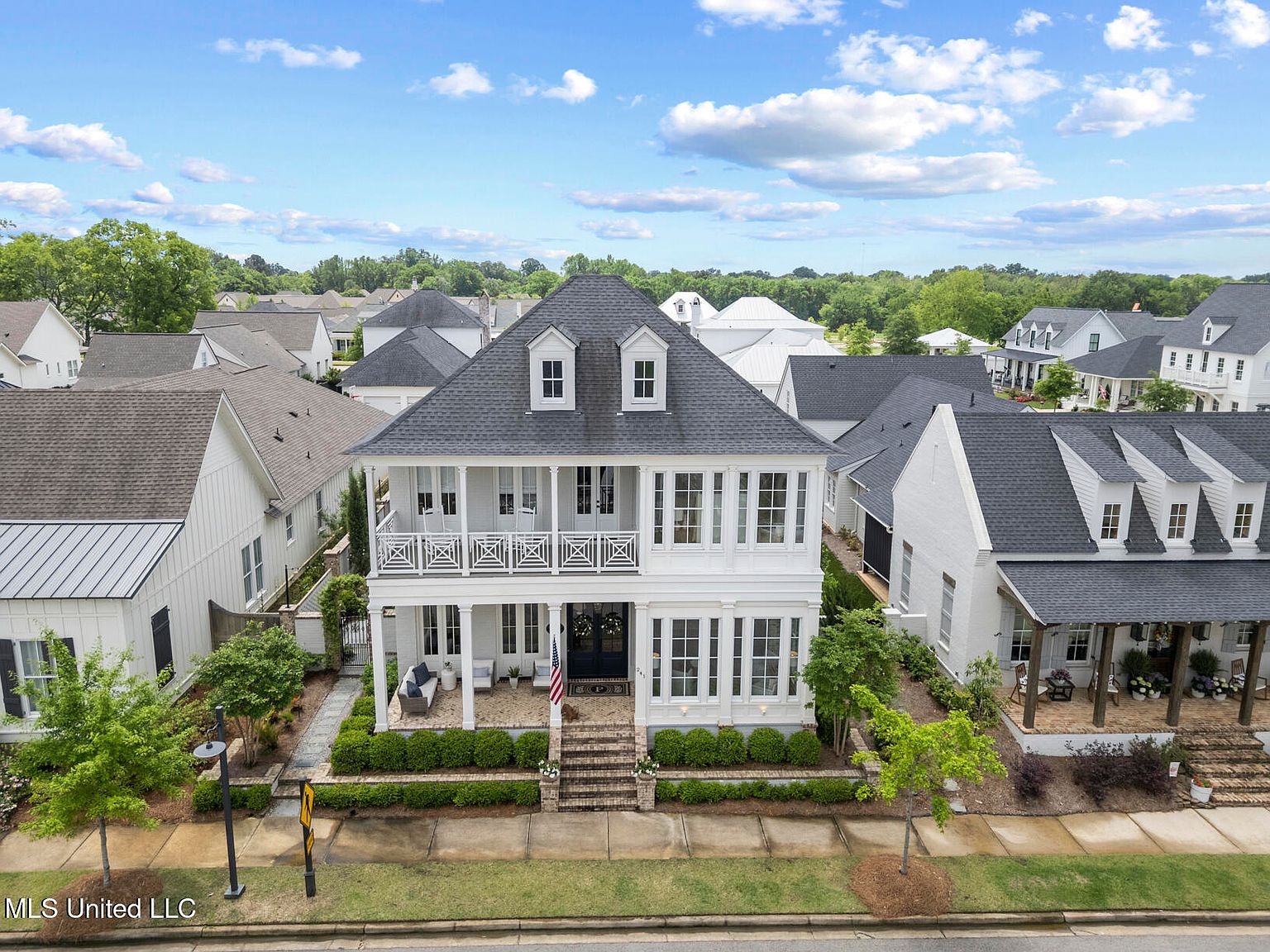 241 Bancroft Ave, Starkville, MS 39759 | Zillow