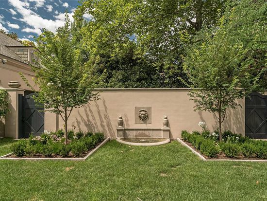 22 Portland Pl, Saint Louis, MO 63108 | Zillow