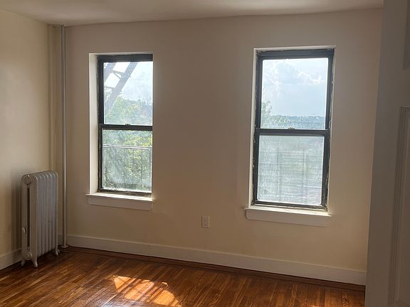 686 E 234th St #O, Bronx, NY 10466 | Zillow