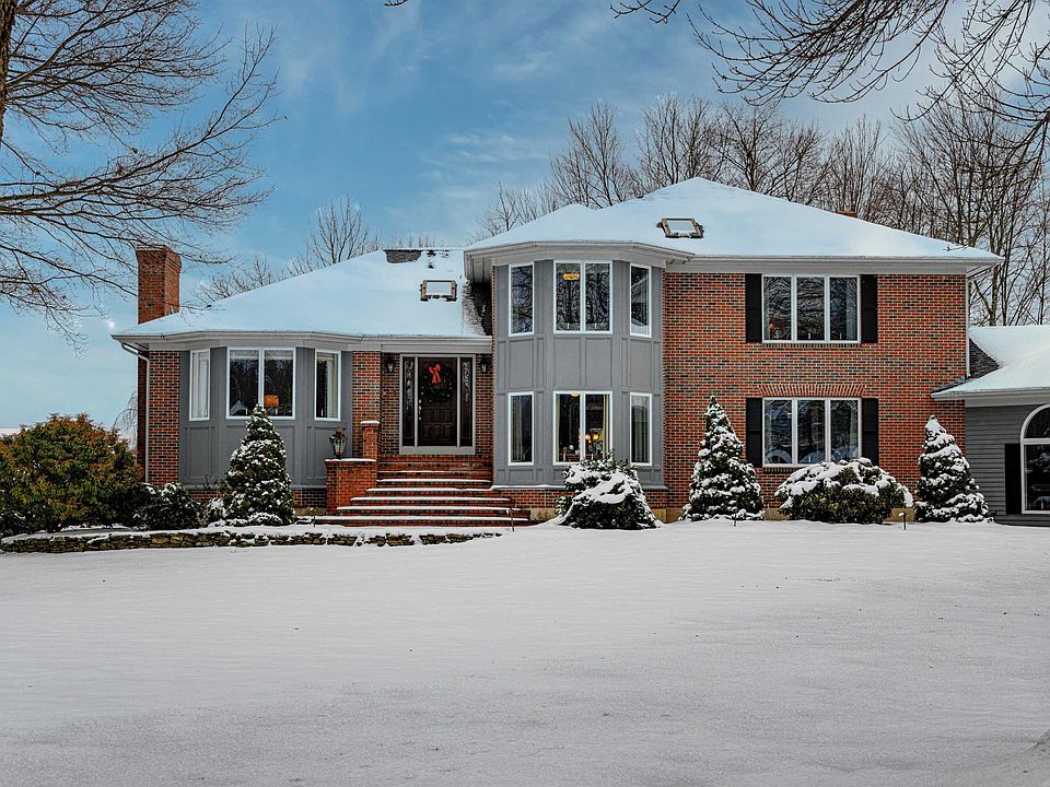 34 Isaac Lucas Circle, Dover, NH 03820 | Zillow