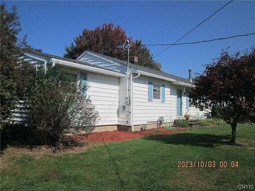 55 Whitcomb Rd, Fulton, NY 13069 | Zillow