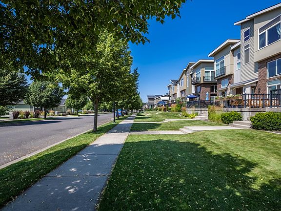 1808 W Summit Pkwy, Spokane, WA 99201 | Zillow