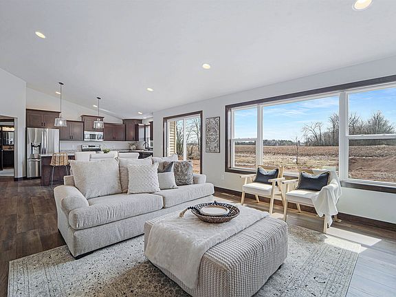 2191 White Dove Ln, Kaukauna, WI 54130 | MLS #50289594 | Zillow